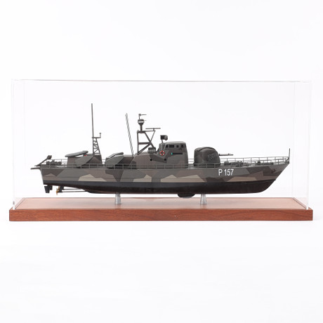 SHIP MODEL, patrol boat Mjölner, fiberglass, contemporary. Weapons ...