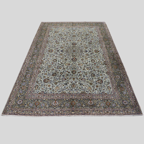 A KASHAN CARPET, CENTRAL PERSIA, CIRCA 1970. Carpets & Textiles - Carpets - Auctionet