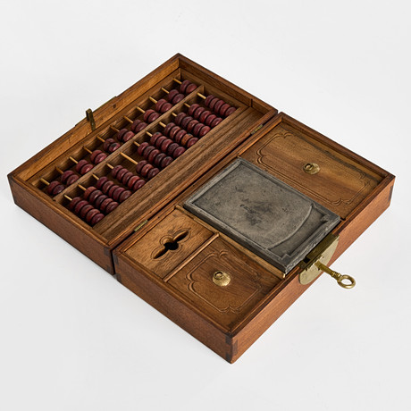 A 20th century Chinese counting box with marker stone. Asiatica - Auctionet