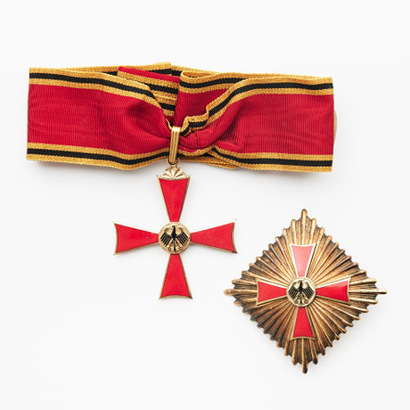 ORDER OF MERIT OF THE FEDERAL REPUBLIC OF GERMANY, (Verdienstorden der ...