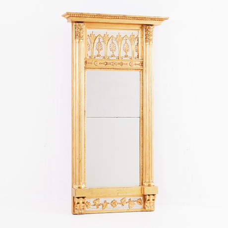 SPEGEL, 1800-talets början, empire, delvis skuren dekor, förgylld och ...