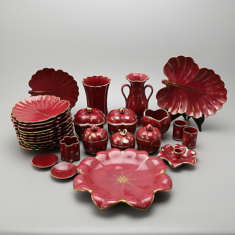 PORCELAIN, 28 pieces, "Ruby", Arthur Percy, Gefle. Ceramics & Porcelain ...
