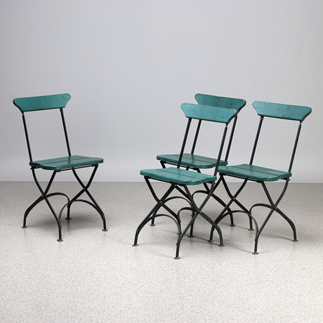 LANDSBYHUS, HAVESTOLE, FIRE STK. Malet smedning og træ. 20. århundrede ...