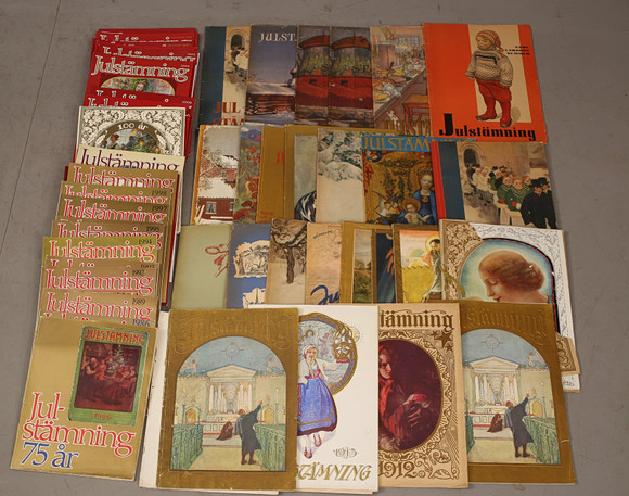 JULTIDNINGAR, Julstämmning från 1912-2021. Böcker, Kartor ...