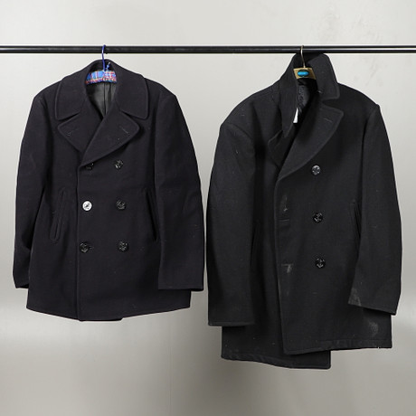 TWO POST SECOND WORLD WAR U.S. NAVY 'PEA' COATS. Weapons & Militaria ...