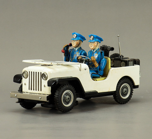 POLICE CAR sheet metal. Toys - Toys - Auctionet
