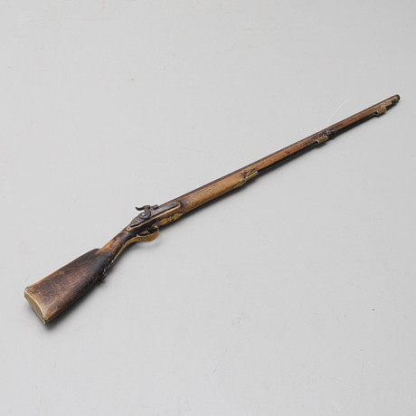 A CONVERTED SLAG LOCK RIFLE, 17th/19th century partly with military ...