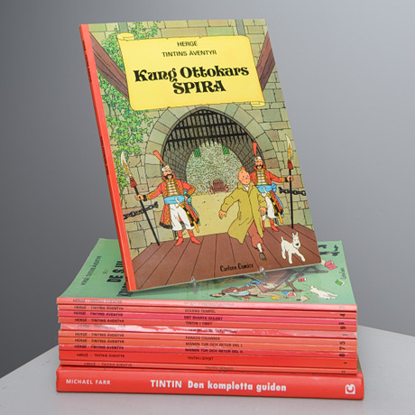 TINTIN, 11 st seriealbum, Hergé samt "Tintin - Den Kompletta Guiden" av ...