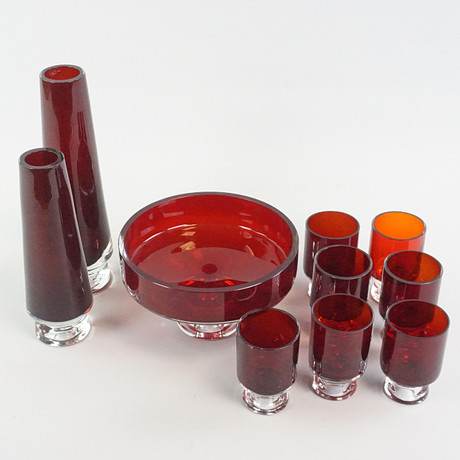 TYKO AXELSSON. Reijmyre, glass object “Heel”, 3 vases, 7 candle ...