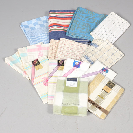 DUKAR samt KÖKSHANDDUKAR, 28 delar. Mattor & Textil - Textil - Auctionet