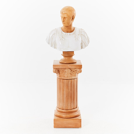 BYST, föreställande Kejsare Augustus, delvis glaserad, 1900-talets mitt ...