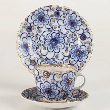 Coffee set, 39 pieces, “Winding Twig”, Lomonosov, Russia. Ceramics ...