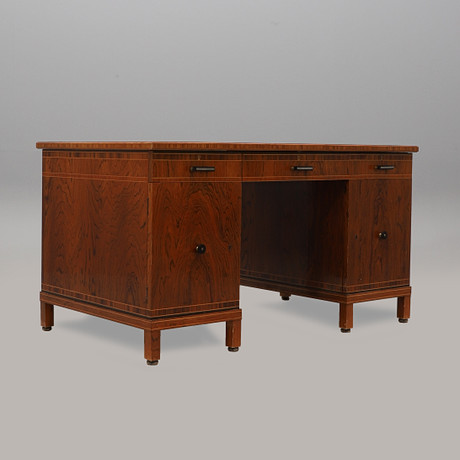 An art deco desk, 1930s/40s. Furniture - Tables - Auctionet