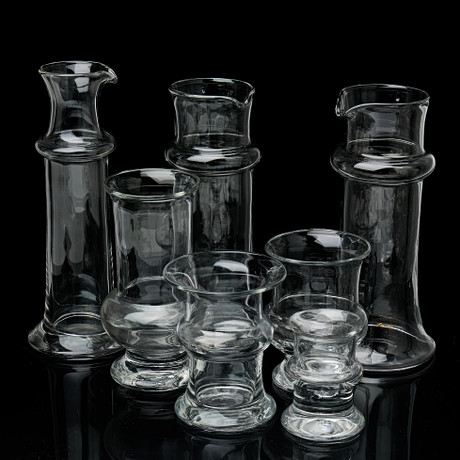 SIGNE PERSSON MELIN, “Boda Blom” glass object, 7 dlr, vases and ...
