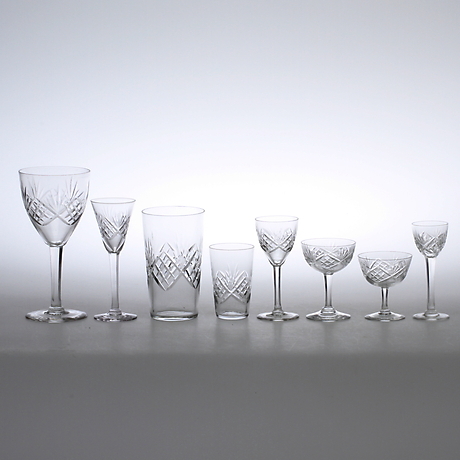 GLASSWARE PARTS, 94 parts, Weekend model. Glass - Tableware - Auctionet