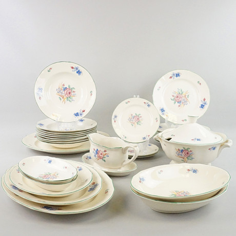 A set of 31 tableware from Arabia, circa mid 20th century. Ceramics ...