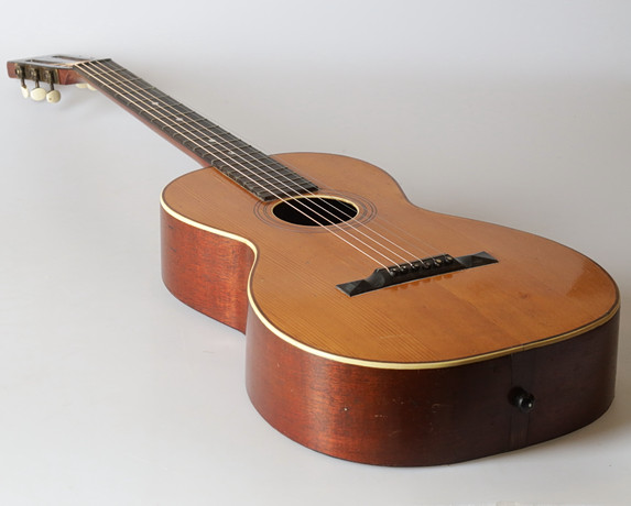 GUITAR, Ideal Chicago, August Carlstedt & Co, 1910/20s. Collectables ...