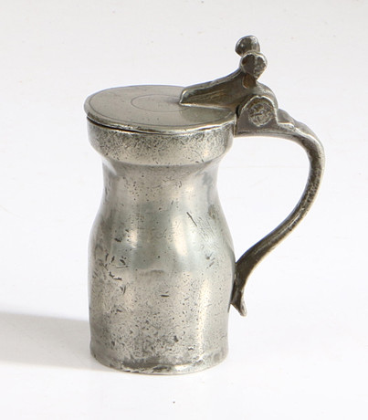 A RARE CHARLES II PEWTER OEWS QUART HAMMERHEAD BALUSTER MEASURE, CIRCA ...