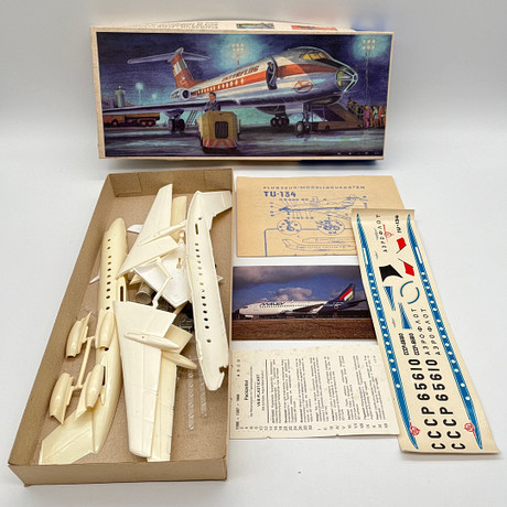 NOS DDR MODEL KIT AIRCRAFT TUPOLEV TU 134 1:100 VEB PLASTICART ...