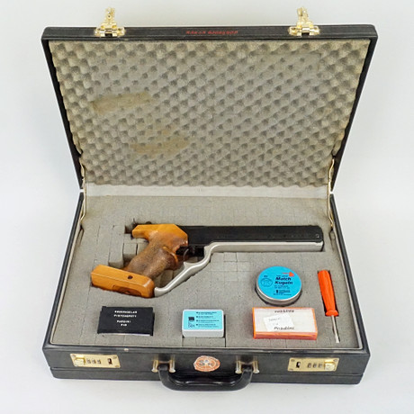 AIR PISTOL, PARDINI FIOCCHI, P10 Brevetto, Caliber 4,5 mm. Weapons ...