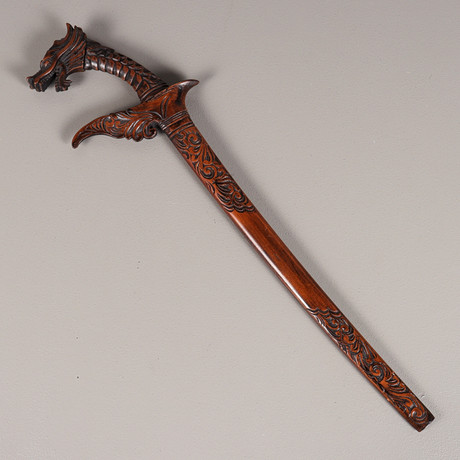 AN EAST INDIAN ORNAMENTAL SWORD, 19th/21st century. Weapons & Militaria ...