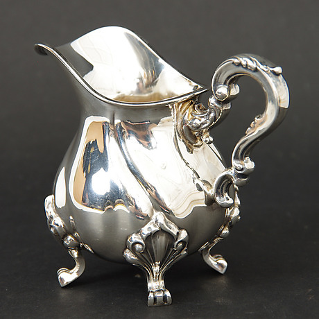 CREAM POT, English silver, rococo style. Silver & Metals - Silver ...