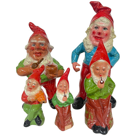 TOMTAR, 5 delar, keramik, 1900-talets första hälft. Keramik & Porslin ...