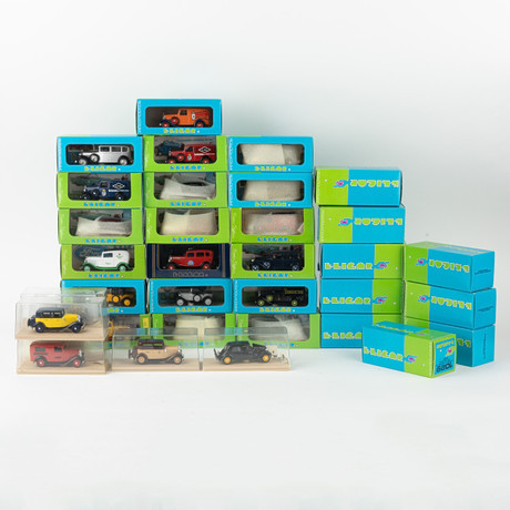 ELICOR, 28 model cars in original packaging. Toys - Toys - Auctionet