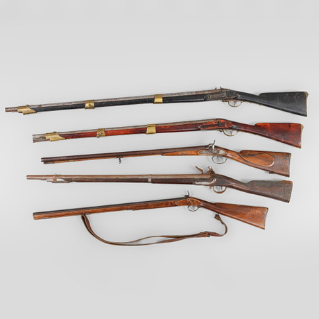 RIFLE STOCKS, 5 pcs. Weapons & Militaria - Guns & Rifles - Auctionet