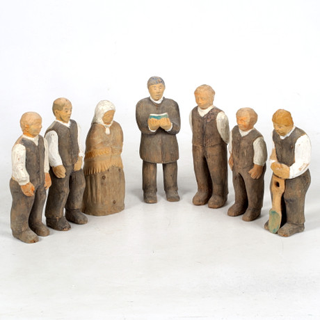 TRÄFIGURINER, 7, st, Begravningsfölje, skuret och bemålat trä ...