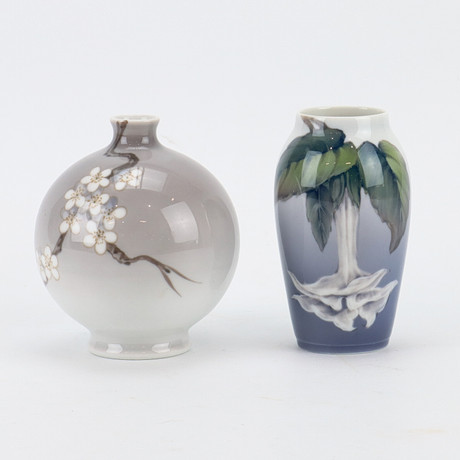 VSER 2 stycken, porslin, Royal Copenhagen och Bing & Gröndahl. Keramik ...