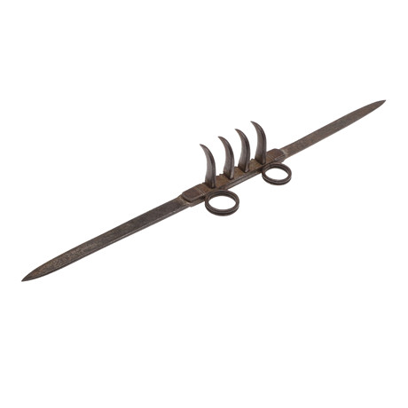 AN INDIAN BAGH NAKH OR TIGER'S CLAW KNIFE. Weapons & Militaria - Edged ...