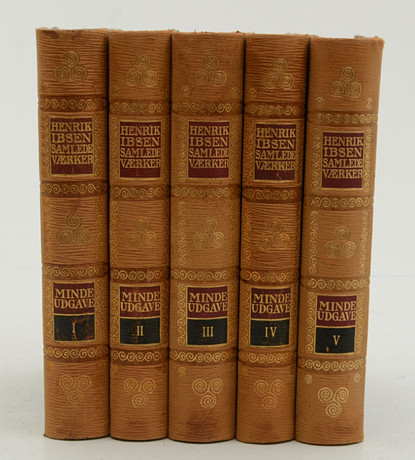 IBSEN, HENRIK:. Samlede Værker. Mindeudgave. I-V. Böcker, Kartor & Handskrifter - Böcker - Auctionet