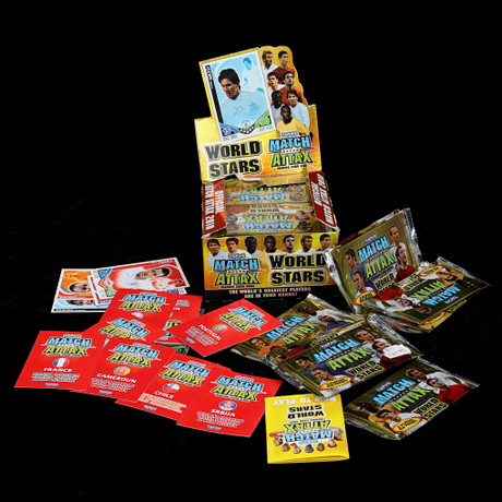 COLLECTIBLES, party, football, Match Attax, 2000s. Books, Maps ...
