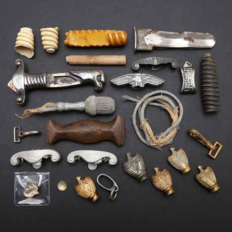 AN INTERESTING AND USEFUL COLLECTION OF SECOND WORLD WAR GERMAN DAGGER ...