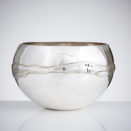 JOSEFINE DAVIDSSON. Skål, silver, Konstfack, Stockholm 1980. Silver ...