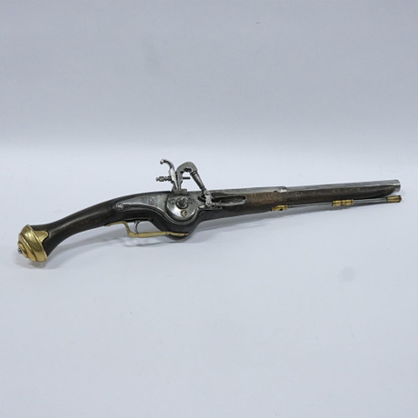 WEAPON REPLICA. WHEEL LOCK GUN, 20TH CENTURY. Weapons & Militaria ...
