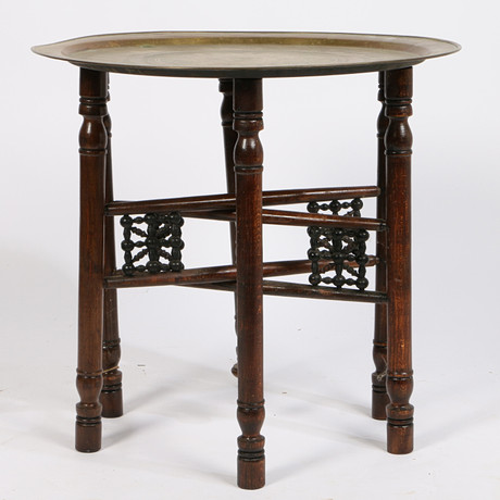A 20TH CENTURY INDIAN BENARES TABLE. Furniture - Tables - Auctionet