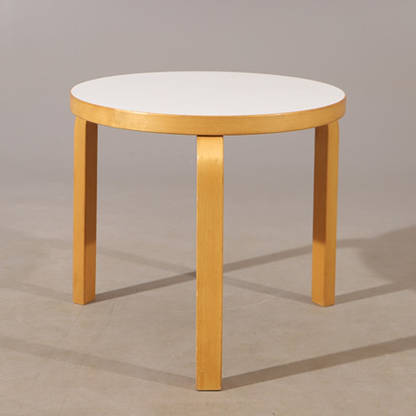 ALVAR AALTO. Bord, modell 90D, Artek, Finland. Möbler - Bord - Auctionet