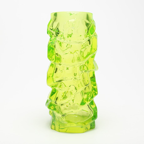 TYKO AXELSSON. A glass vase, Reijmyre “Våris” uranium glass. Glass ...