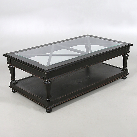 COFFEE TABLE, solid box with glass top, "York", New England style ...