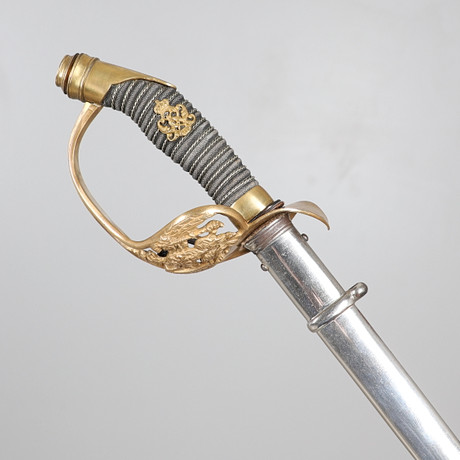 A PRUSSIAN IMPERIAL INFANTRY OFFICER'S 1889 PATTERN SWORD AND SCABBARD ...