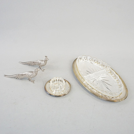 TABLE DECORATIONS, 2 PCS, SERVING DISHES, AND SALT TRAYS, metal/glass ...