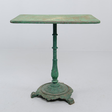 GARDEN TABLE, cast iron, 1900s. Garden & Architectural - Garden - Auctionet