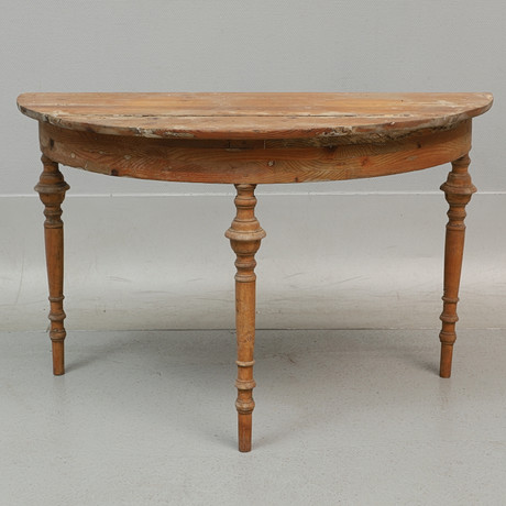 CRESCENT MOON TABLE, Neo-Renaissance, pine, 1800/20th century ...