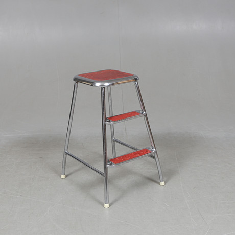 STEGPALL, AWAB, 1900-tal. Möbler - Fåtöljer & Stolar - Auctionet