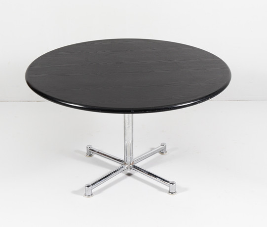 WALTER KNOLL. Round dining table/conference table, Walter Knoll ...