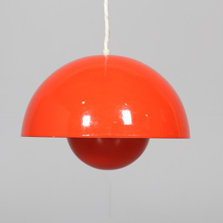 WERNER PANTON. A “Flowerpot” ceiling lamp type 16562 Louis Poulsen ...