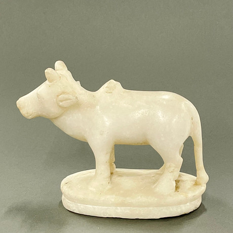 18TH/19TH INDIAN MARBLE BULL FIGURE. Miscellaneous - Miscellaneous ...