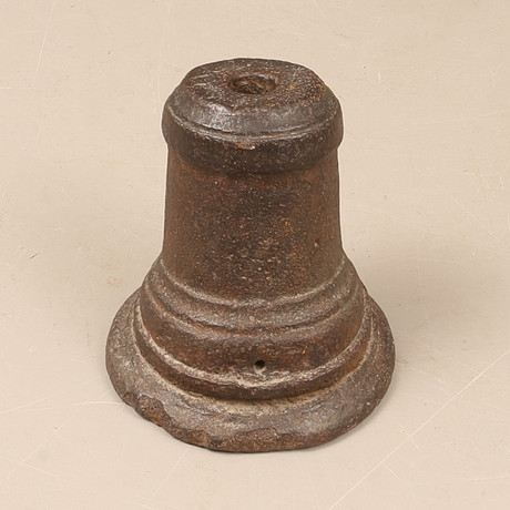 A European 17th-century cast iron SIGNAL CANNON. Weapons & Militaria ...